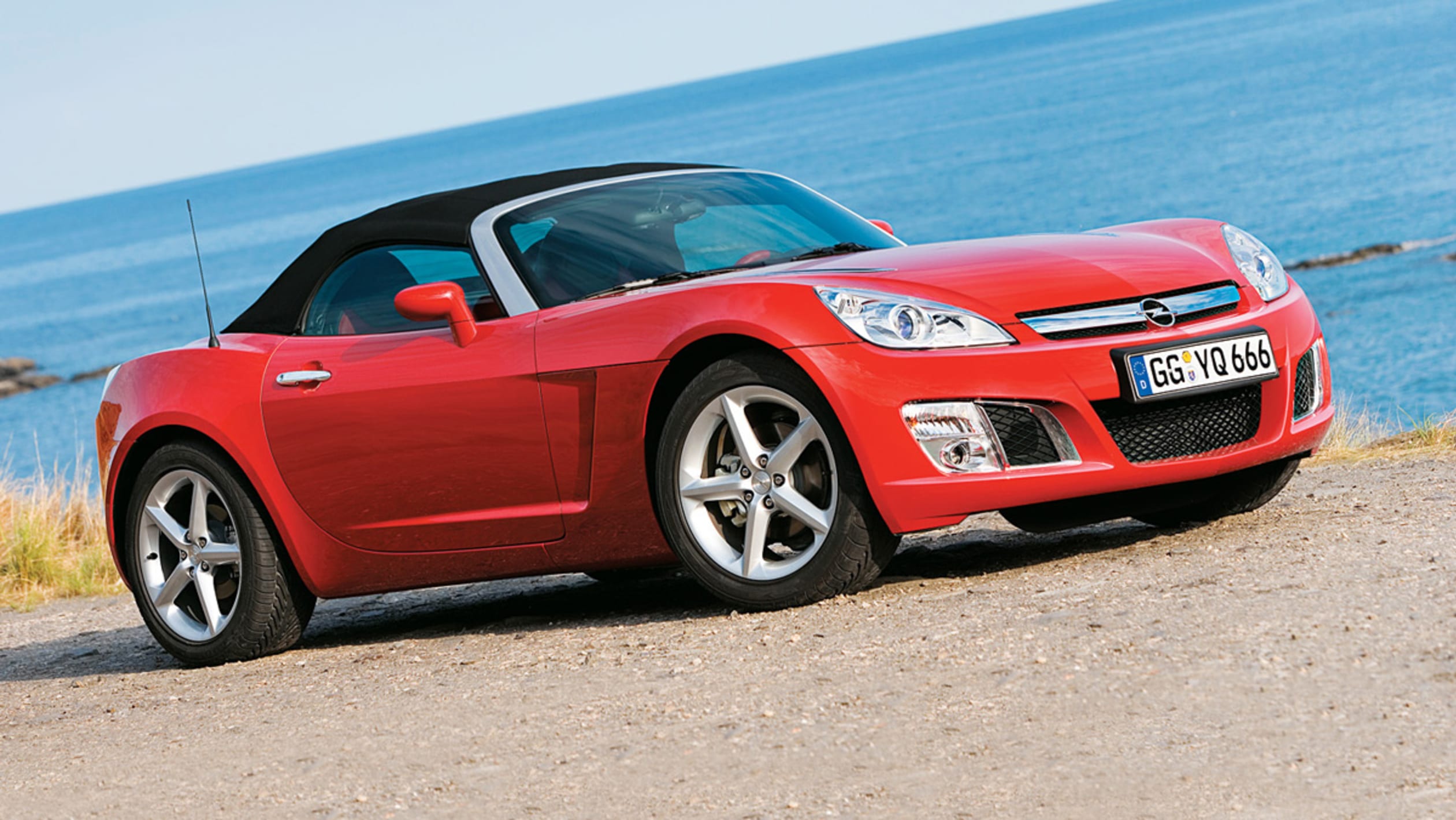 Opel GT - Pictures | evo