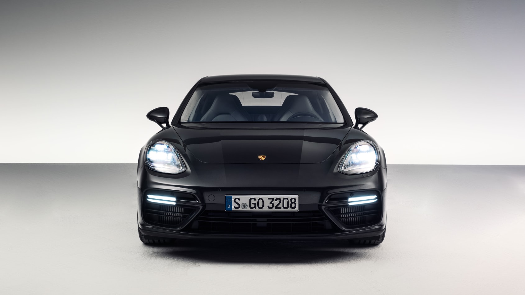 New Porsche Panamera revealed - In pictures | evo