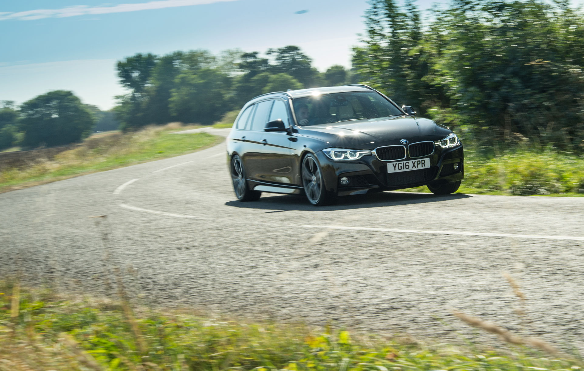 BMW 3-series review - Still the best compact executive car? - Ride and ...