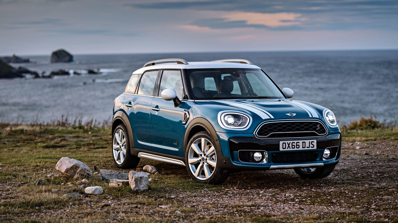 New Mini Countryman revealed - sporty crossover begins at £22,465 | evo