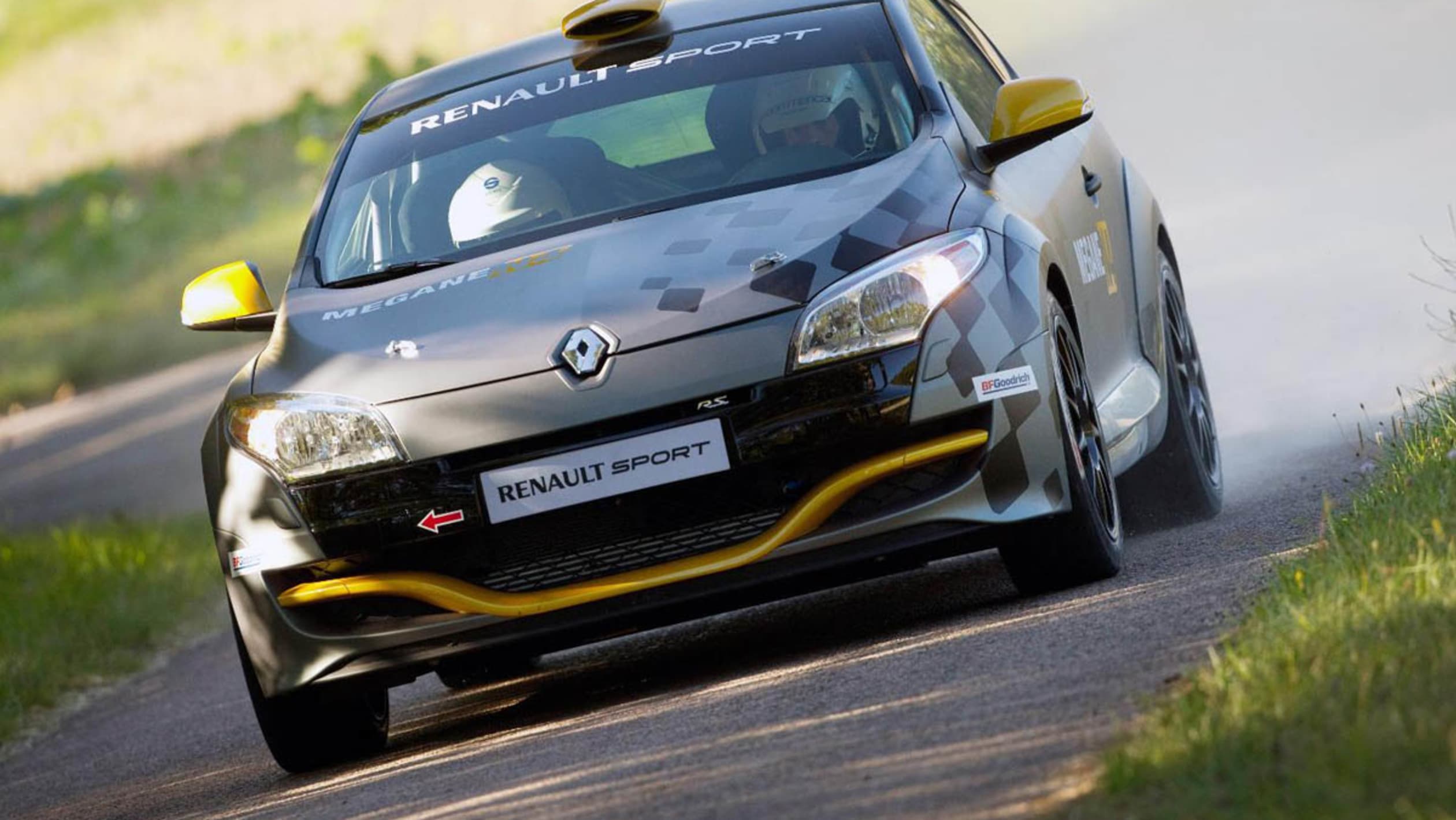 Rallying Renaultsport Megane revealed - Pictures | evo