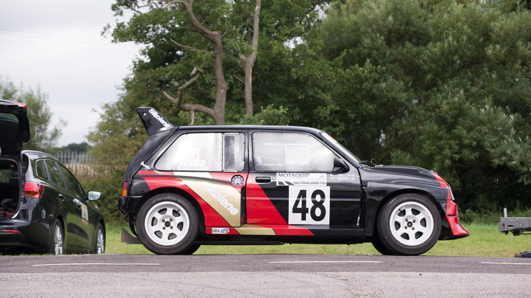 Metro 6R4 gathering | evo