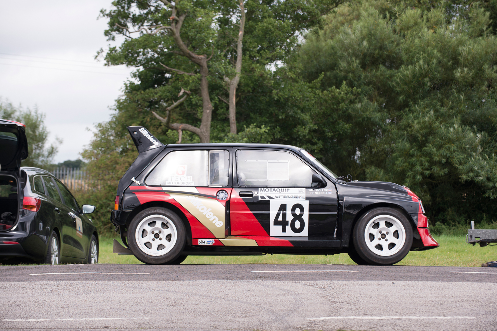 Metro 6R4 gathering | evo