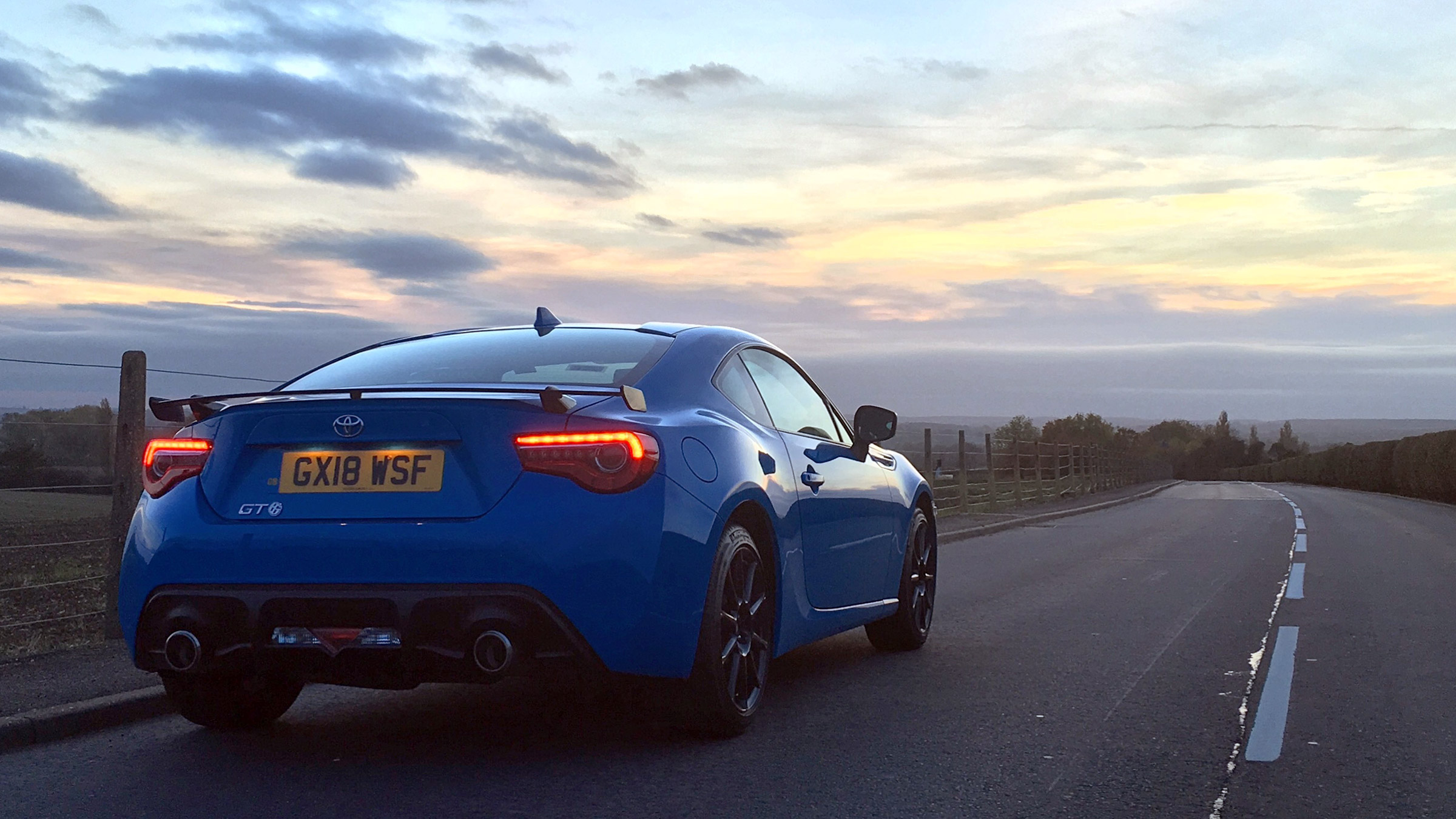 Toyota 86 Blue Wallpaper