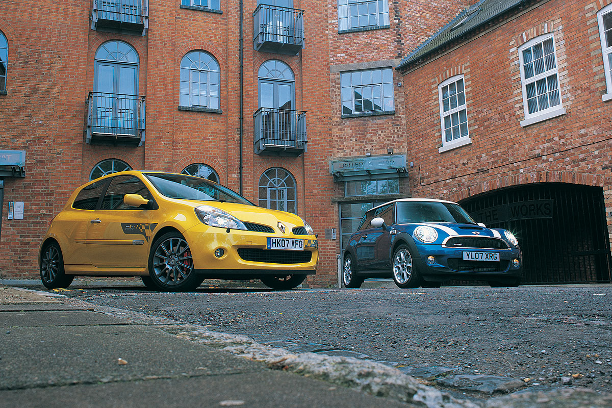 Mini Cooper S Works v Renault Clio 197 R27: Mini Cooper S Works v ...