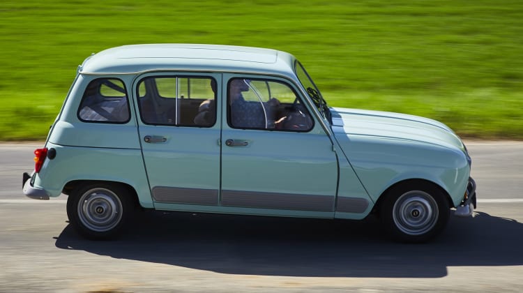 Driving Renault Classics - in pictures | evo