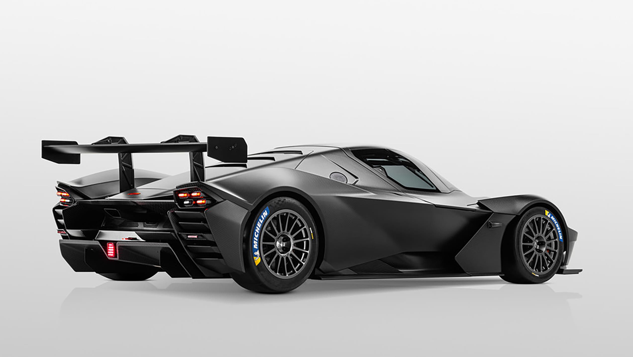KTM X-Bow GTX revealed - pictures | evo