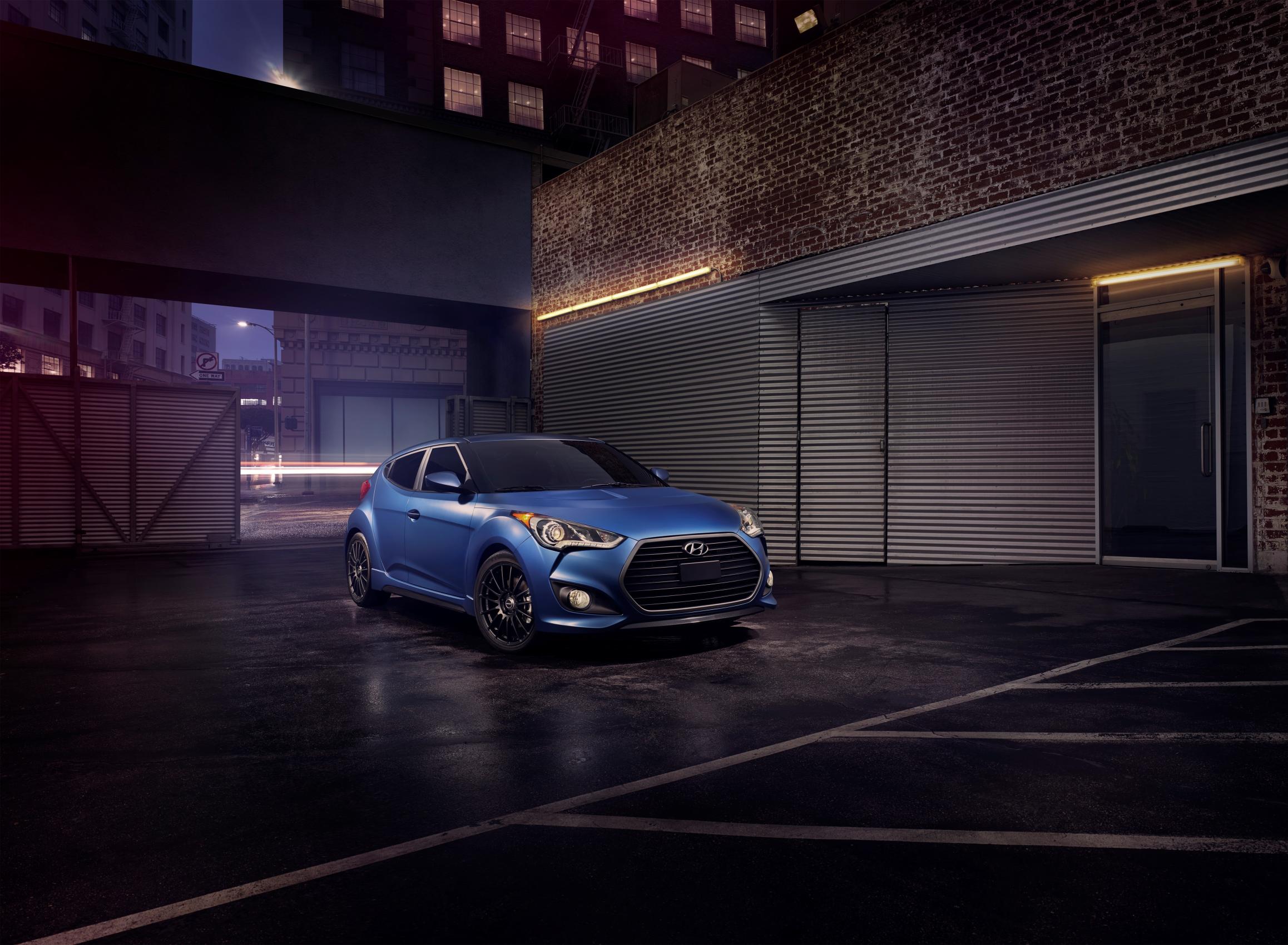 Hyundai Veloster Rally Edition pictures | evo