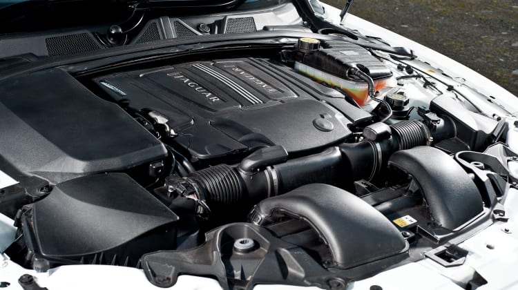 Jaguar XFR buying guide - Jaguar XFR buying checkpoints | evo