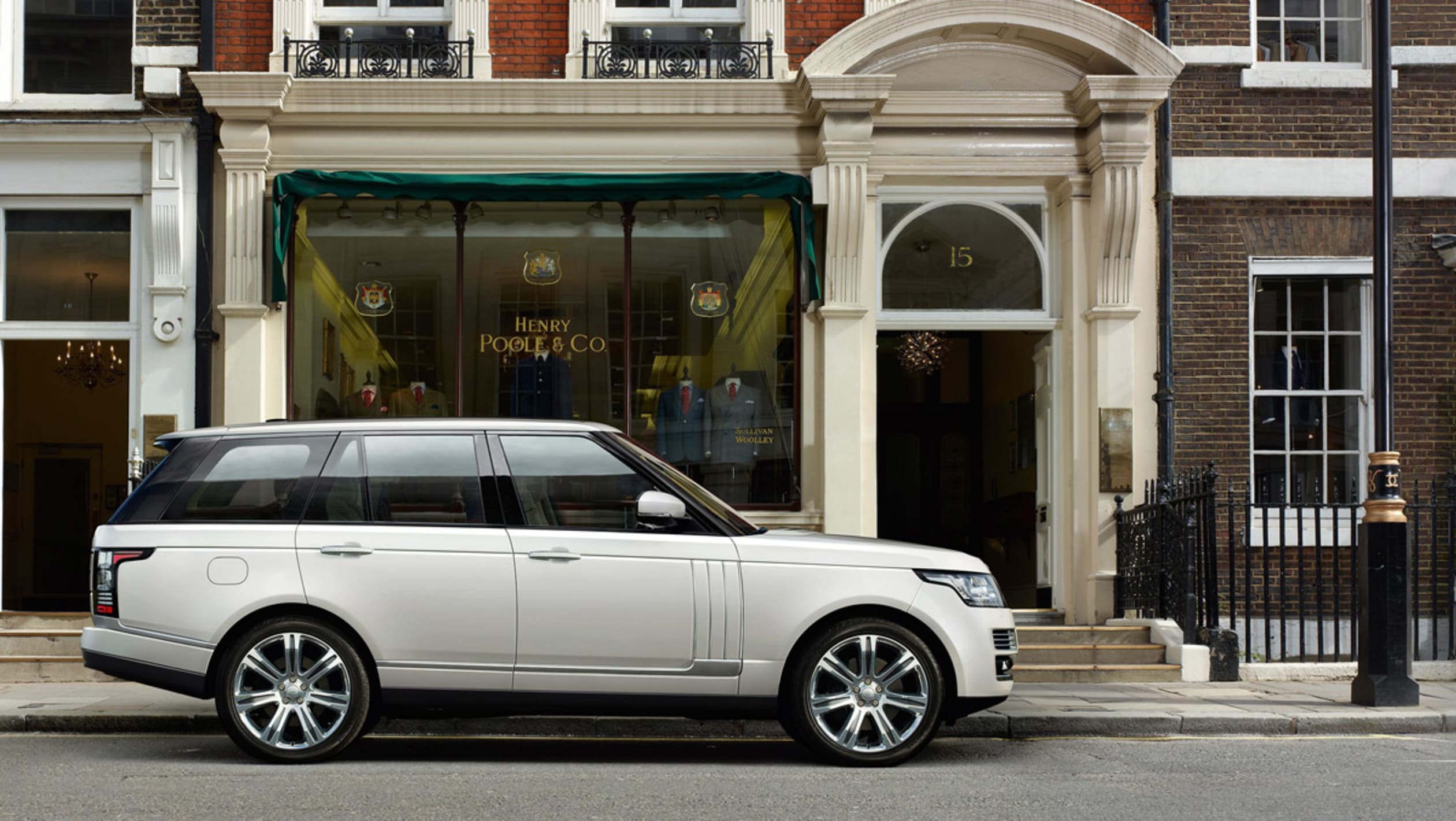 Long wheelbase Range Rover announced - Pictures | evo