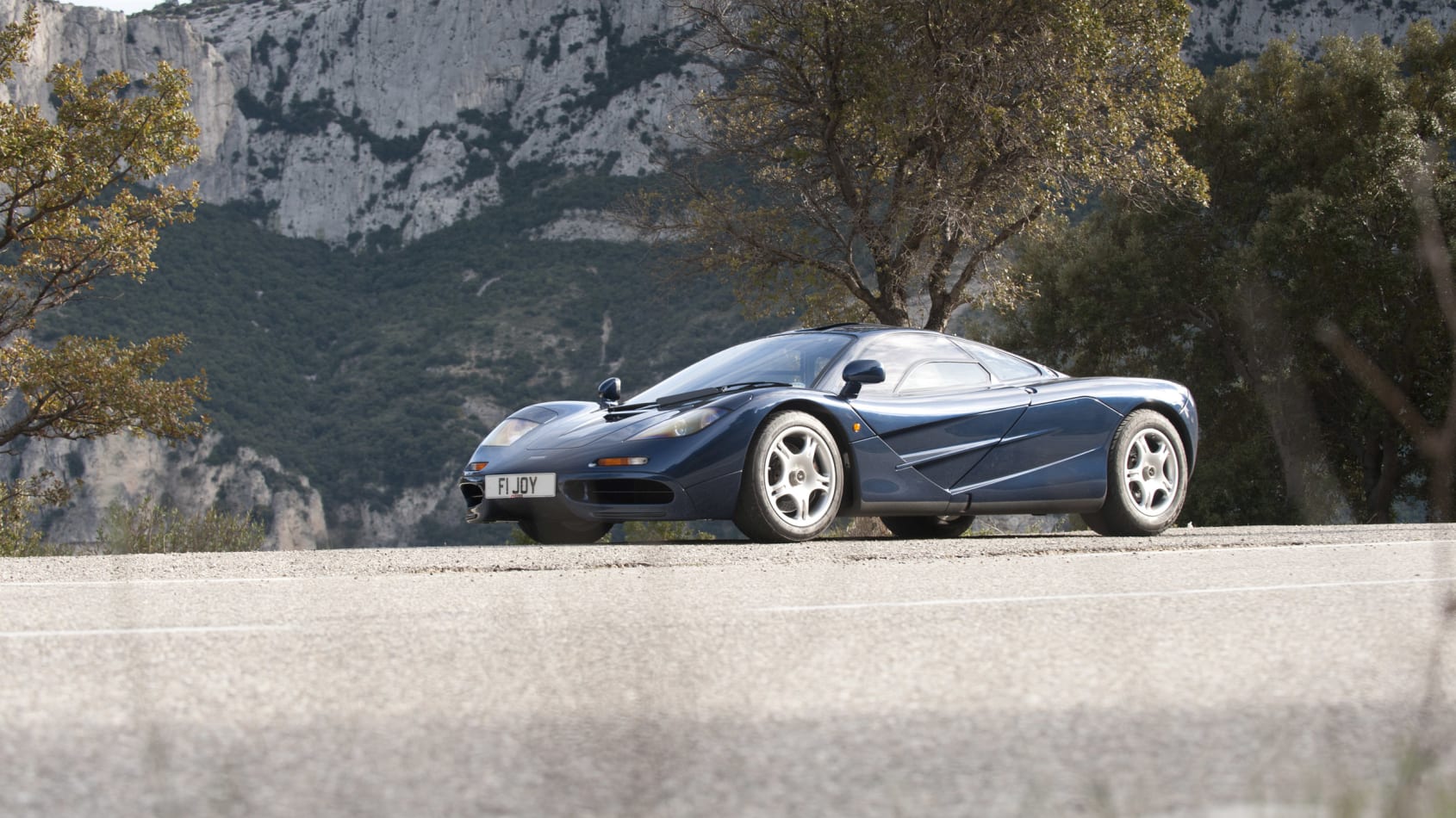 McLaren F1 in pictures | Evo