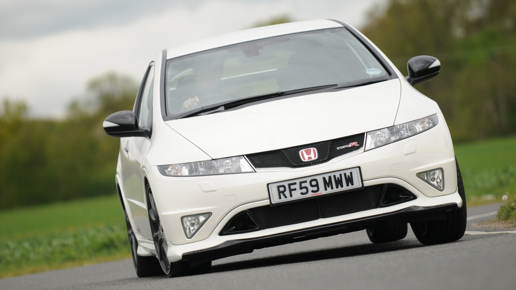 Honda Civic Type R (FN2) in pictures | evo