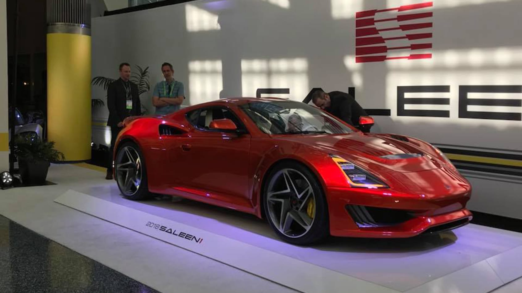 Mid-engined Saleen S1 GT4 Concept - pictures | Evo