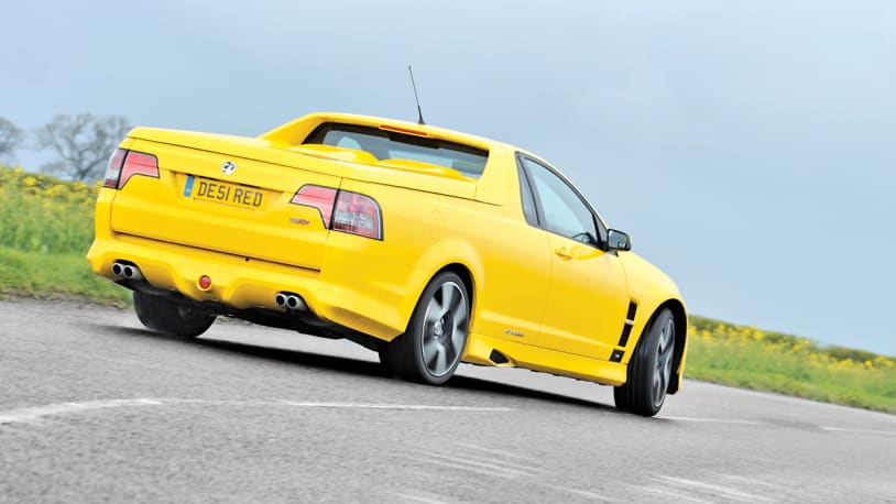 Vauxhall Monaro VXR500 review - supercharged aussie goes out with a ...