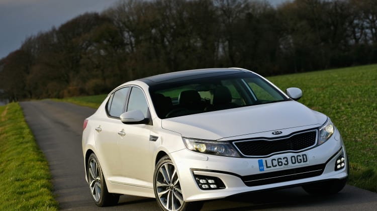 Kia Optima review - in pictures | evo