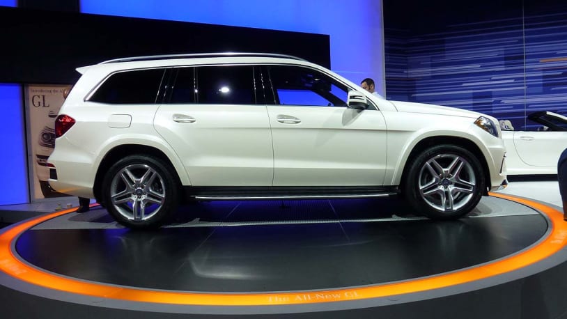 2013 Mercedes GL 500 review and pictures | evo