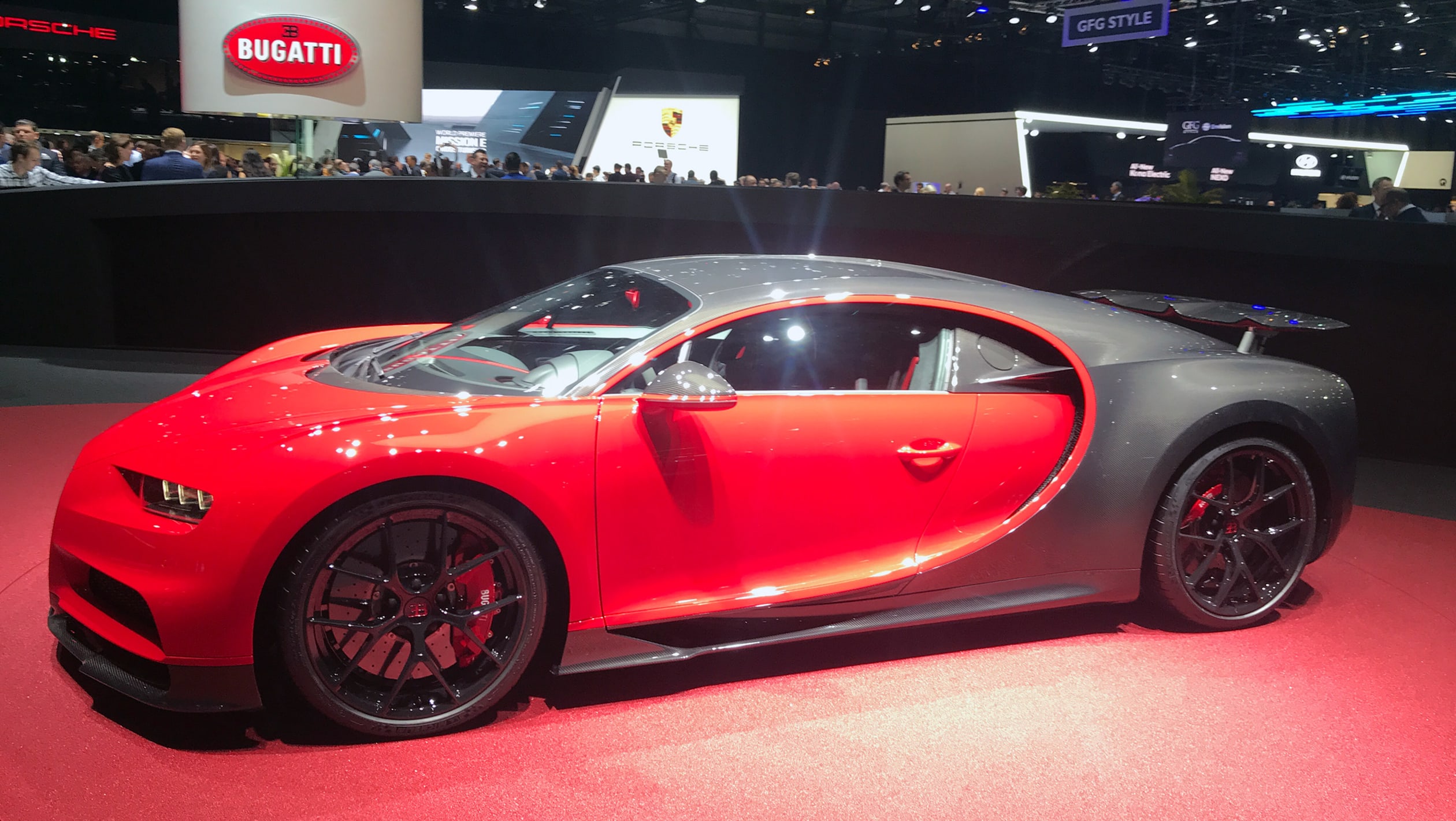 Bugatti Chiron-Sport set for Geneva Motor Show - pictures | evo