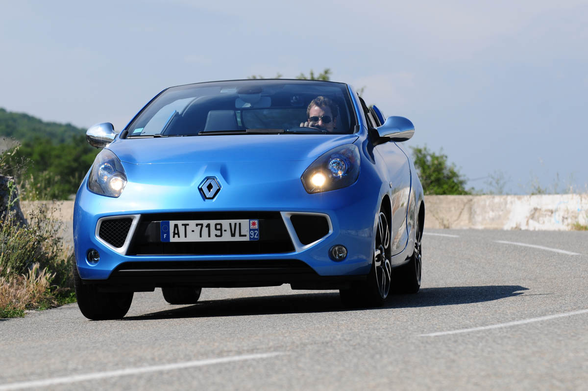 Renault Wind 1.6 review | evo