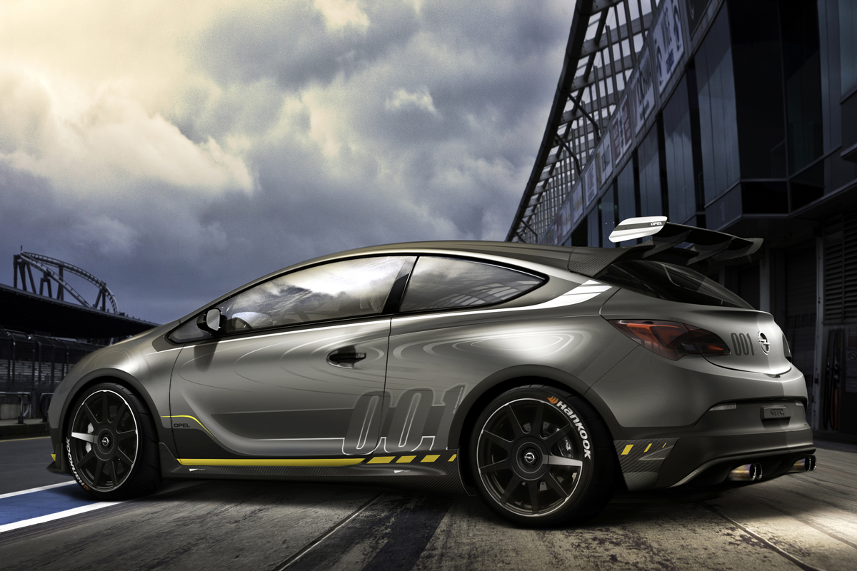 Vauxhall Astra VXR Extreme | evo