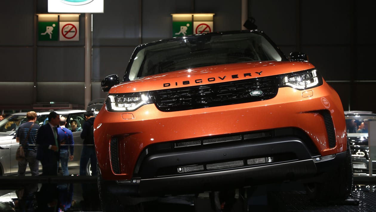 New Land Rover Discovery - new seven-seat SUV debuts in Paris | evo