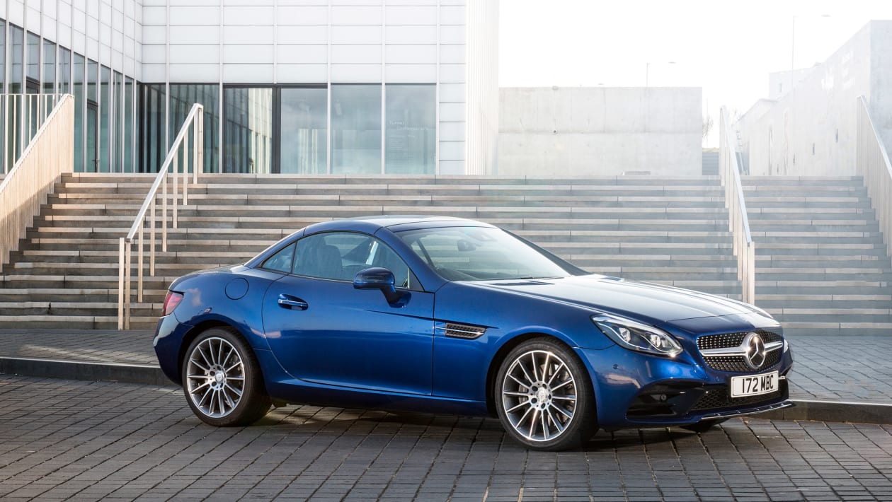 Mercedes-Benz SLC 180 arrives to prop-up the roadster range | evo