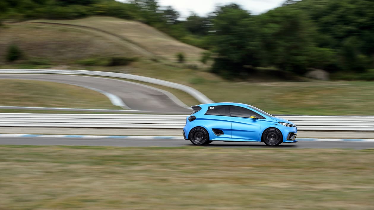 Renault Zoe E-Sport review - pictures | evo