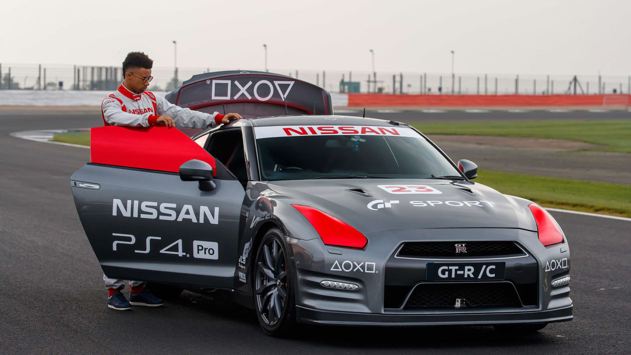 The ultimate driving game? Remote controlling a Nissan GT-R with a PS4 ...