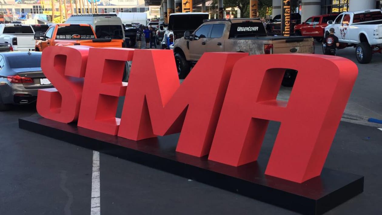 SEMA 2017 - tuning and accessories show opens its doors in Las Vegas | evo