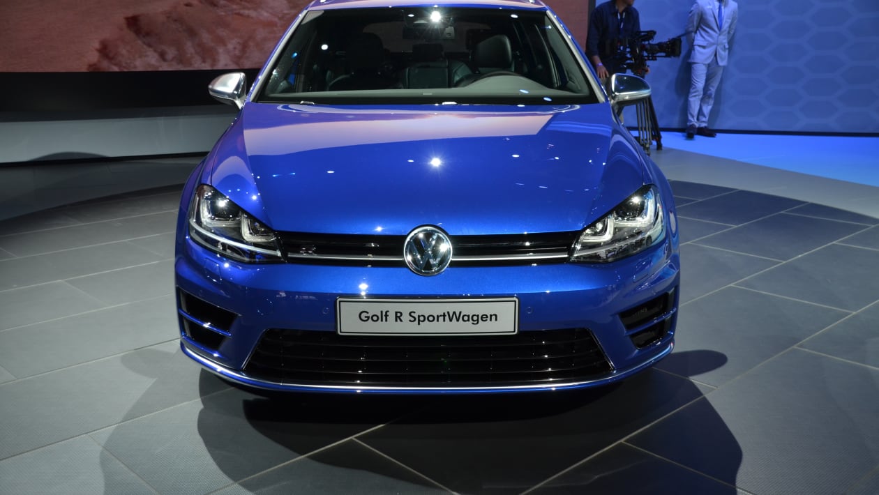 Volkswagen Golf R Sportwagen LA auto show picture gallery | evo