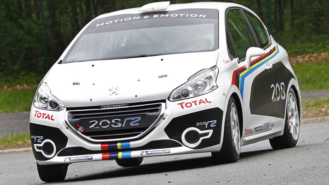 Peugeot 208 R2 rally car | evo