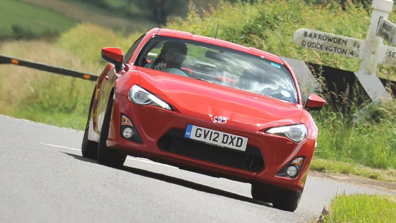 Toyota GT86 review, price and specs - Pictures | evo