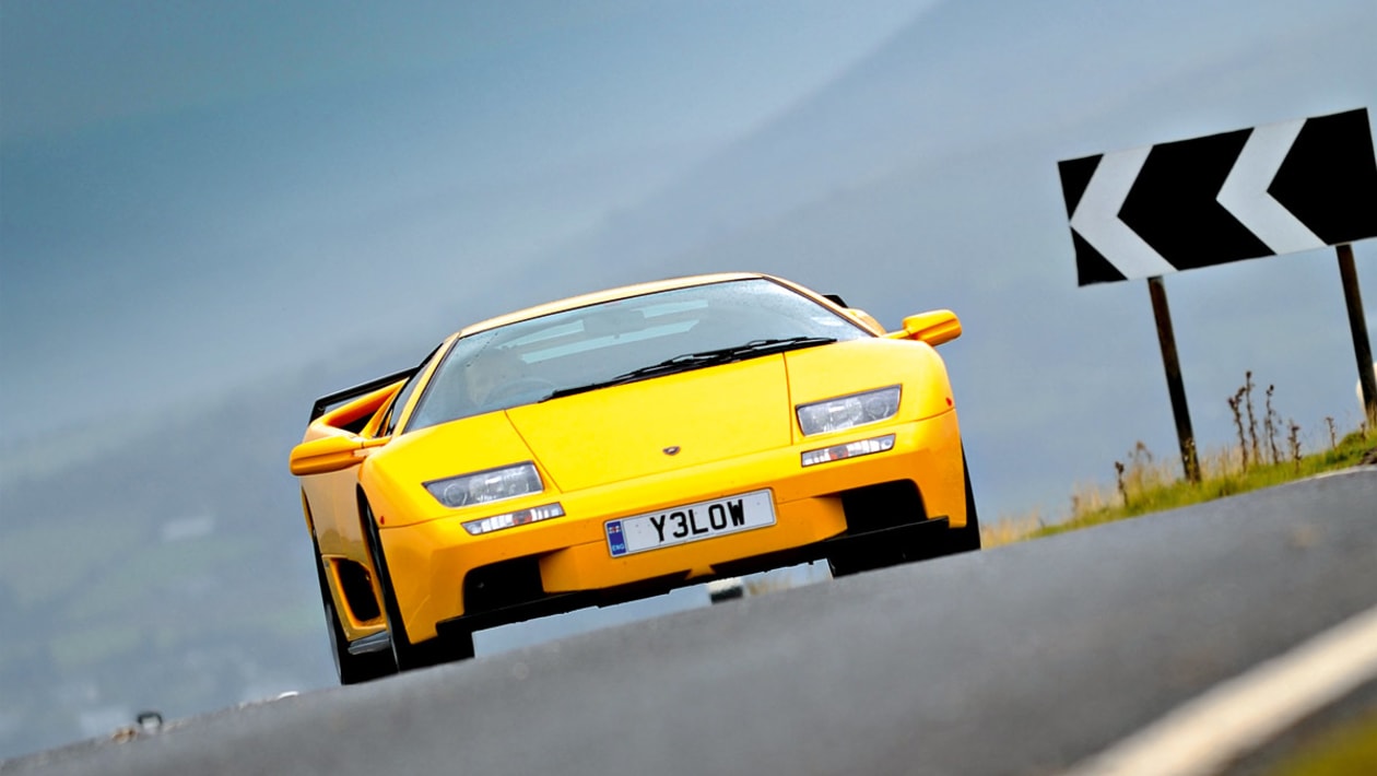 Yellow Lamborghini Diablo A Z Supercars: Lamborghini Diablo | Evo