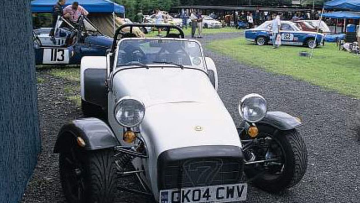 Caterham R300 | evo