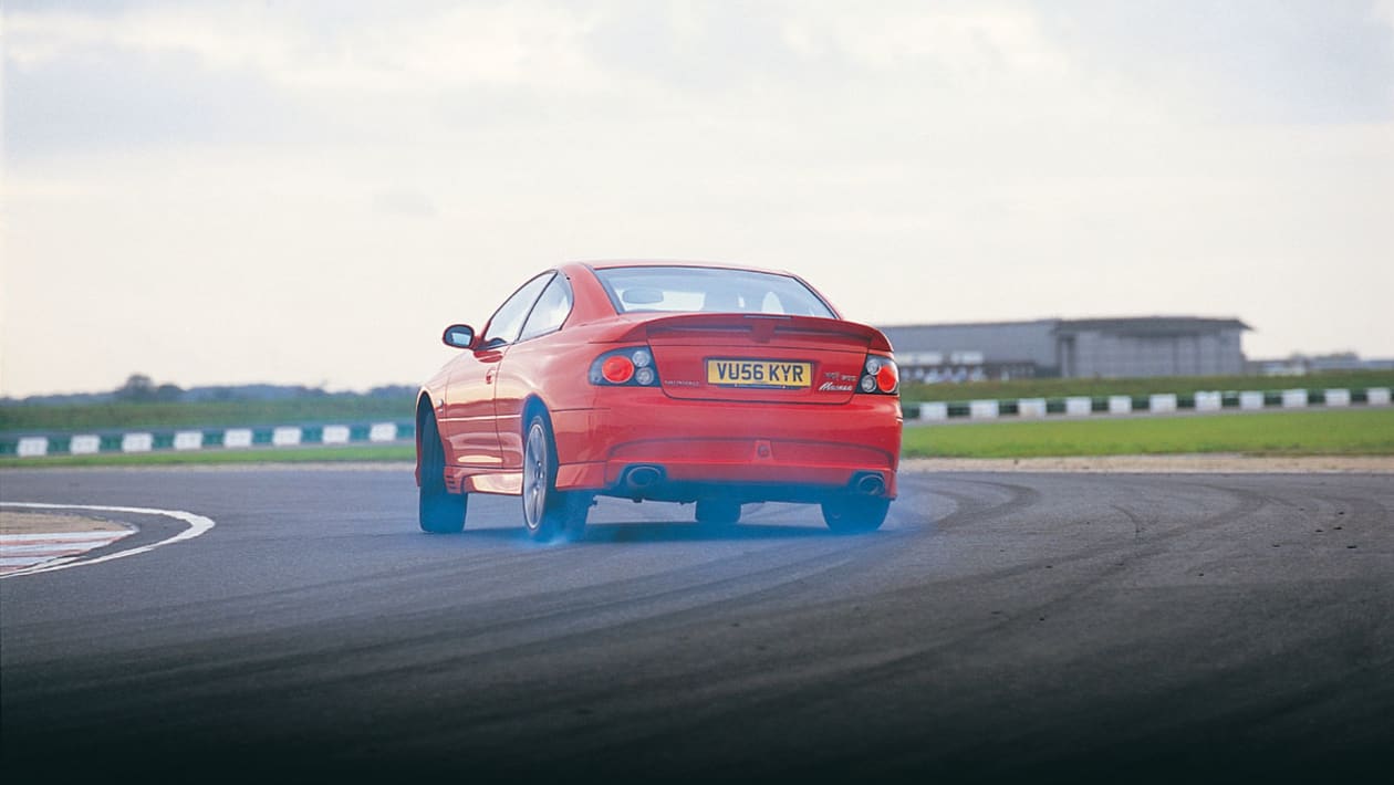 Vauxhall Monaro VXR500 review - supercharged aussie goes out with a ...