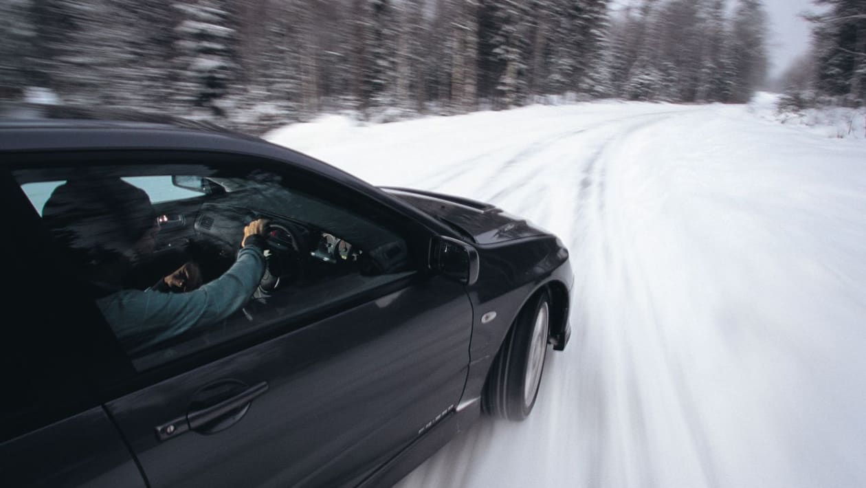 Rallying in the snow: Mitsubishi Evo IX MR to the Swedish Rally | evo