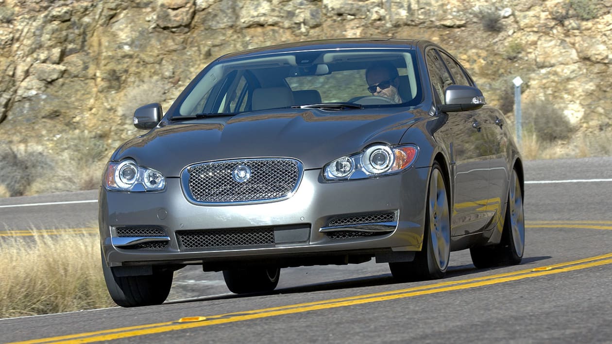 Jaguar XF SV8 | evo