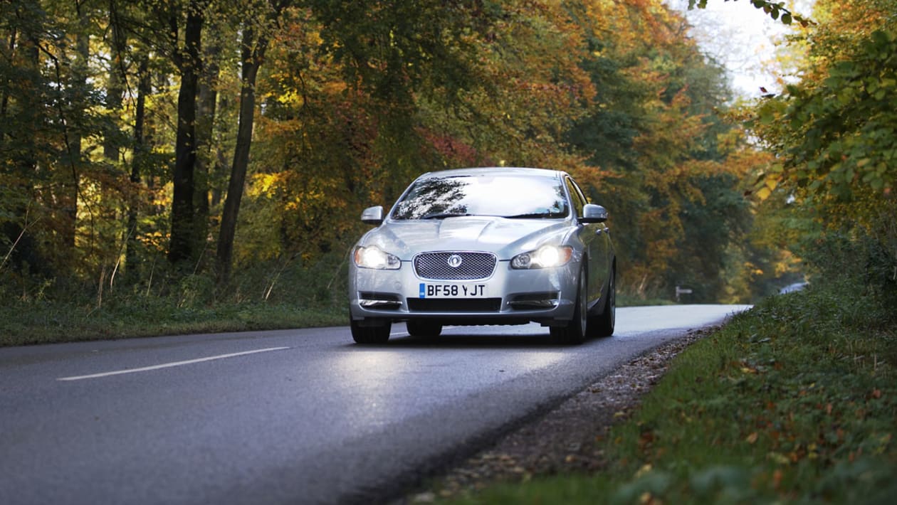 Jaguar XF SV8 | evo