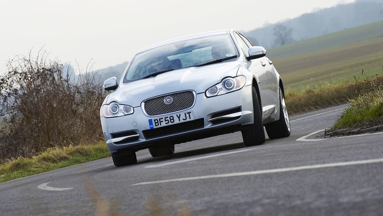 Jaguar XF SV8 | evo
