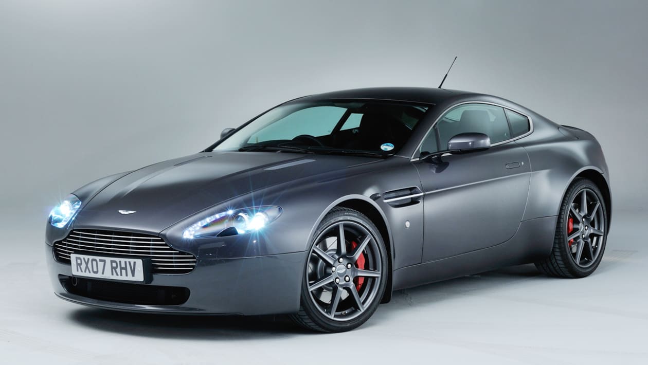 Aston Martin V8 Vantage | evo