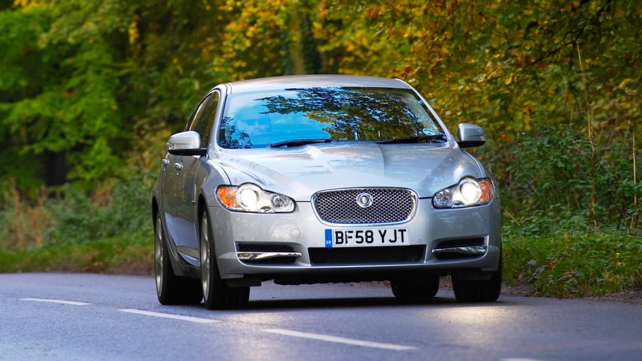 Jaguar XF SV8 | evo