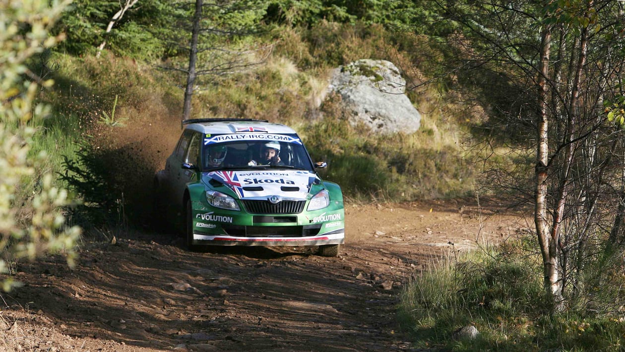 Skoda Fabia S2000 Rally Video | evo