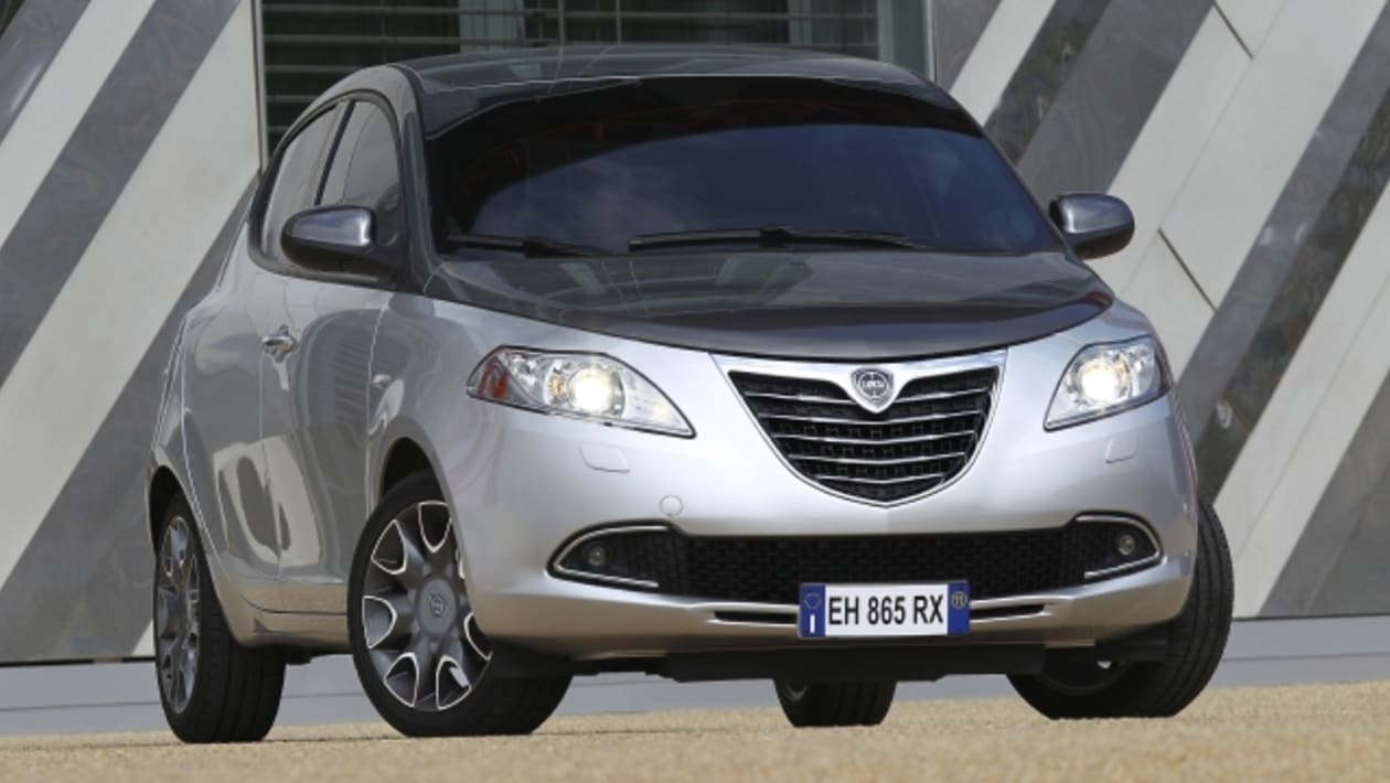 Lancia Ypsilon review and pictures | evo