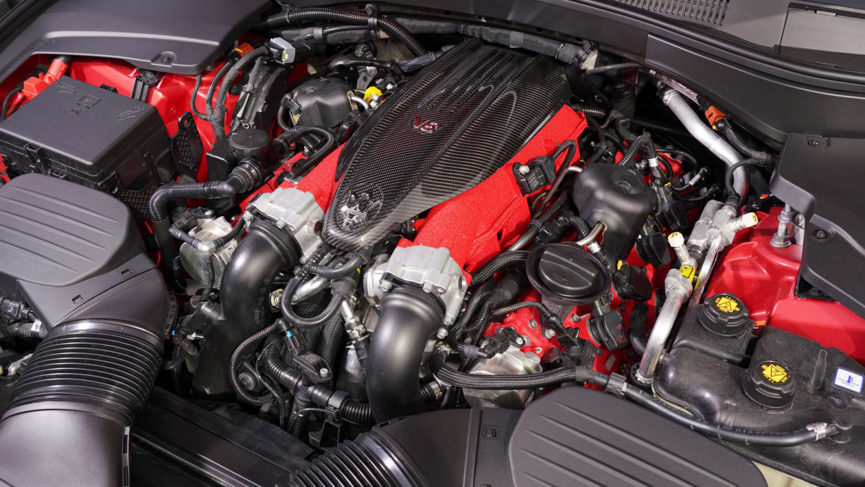 Maserati Levante engine and gearbox | evo