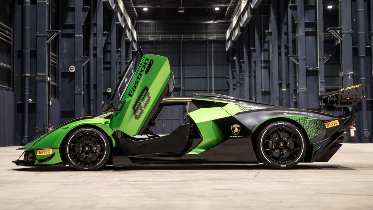 The Lamborghini Essenza SCV12 is an 818bhp track-only hypercar | evo