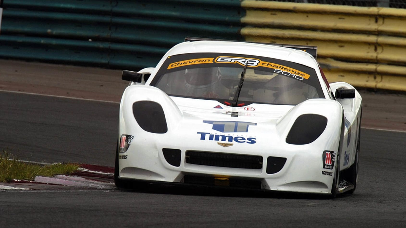 Chevron GR8 racing car review - Pictures | evo