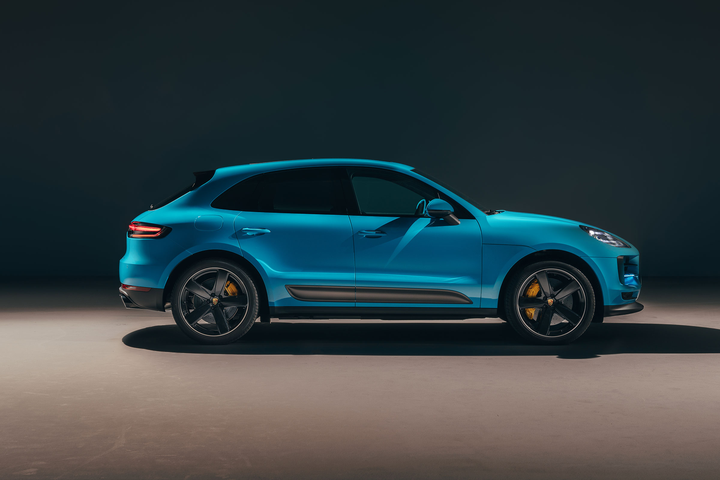 Porsche Macan Facelift - pictures | Evo