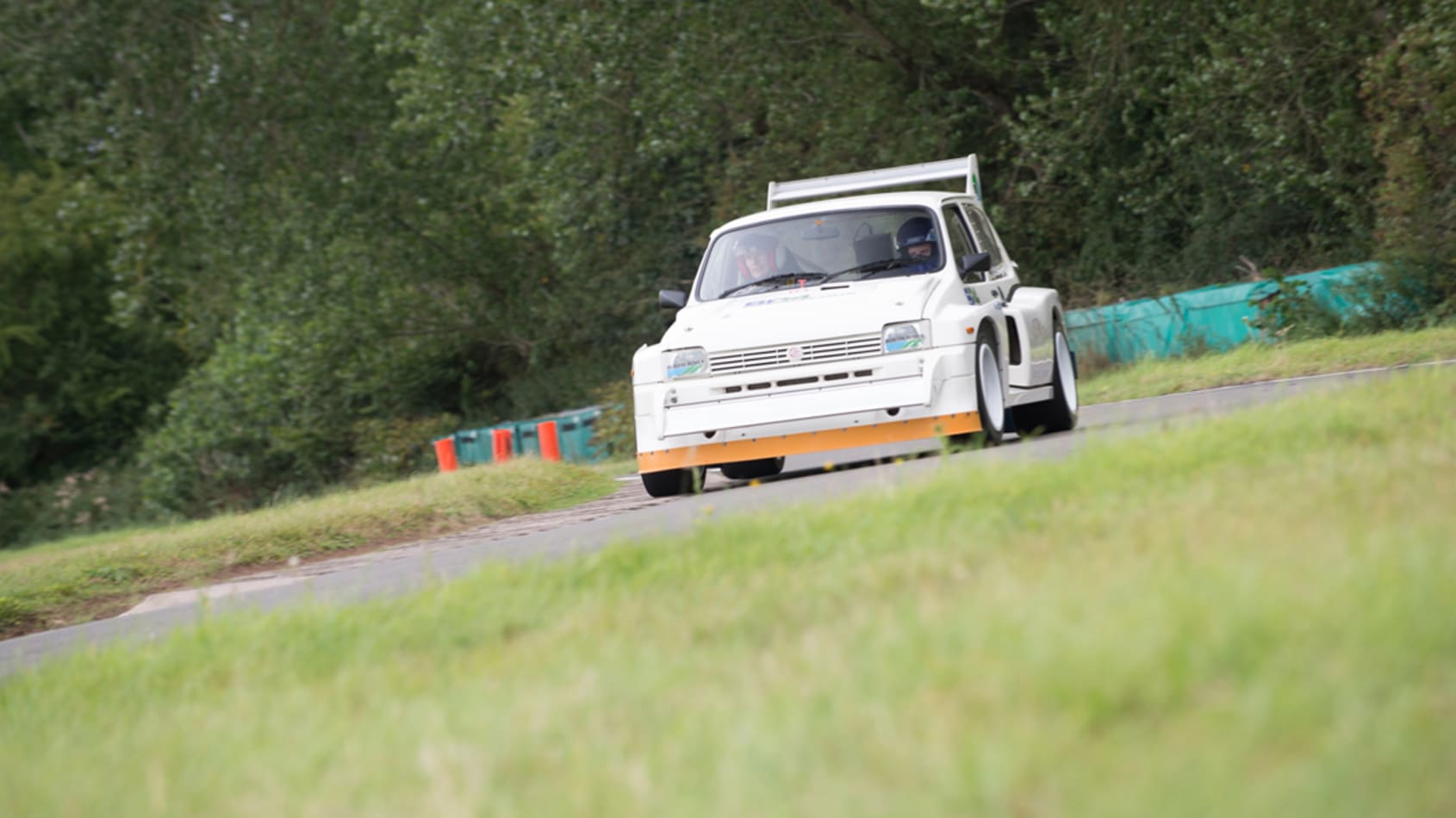 Metro 6R4 gathering | evo