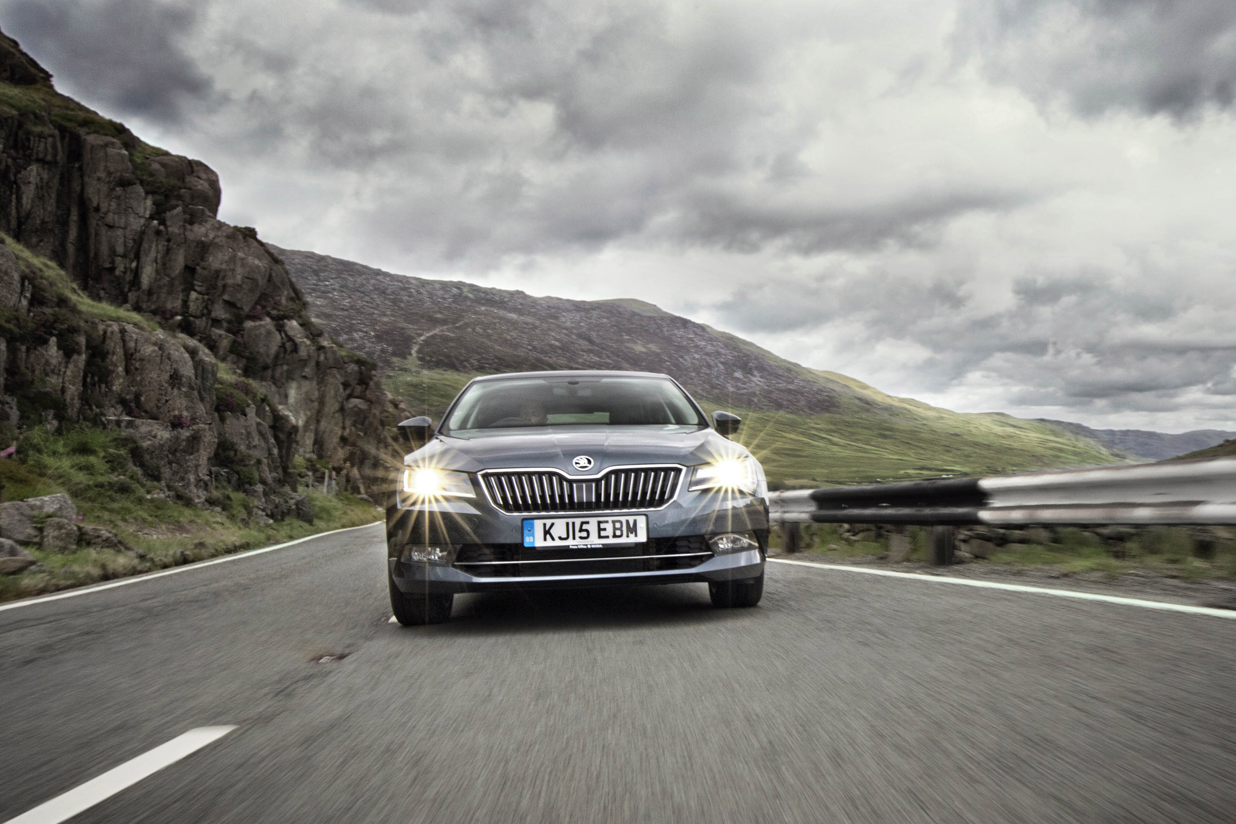 Skoda Superb review - in pictures | Evo