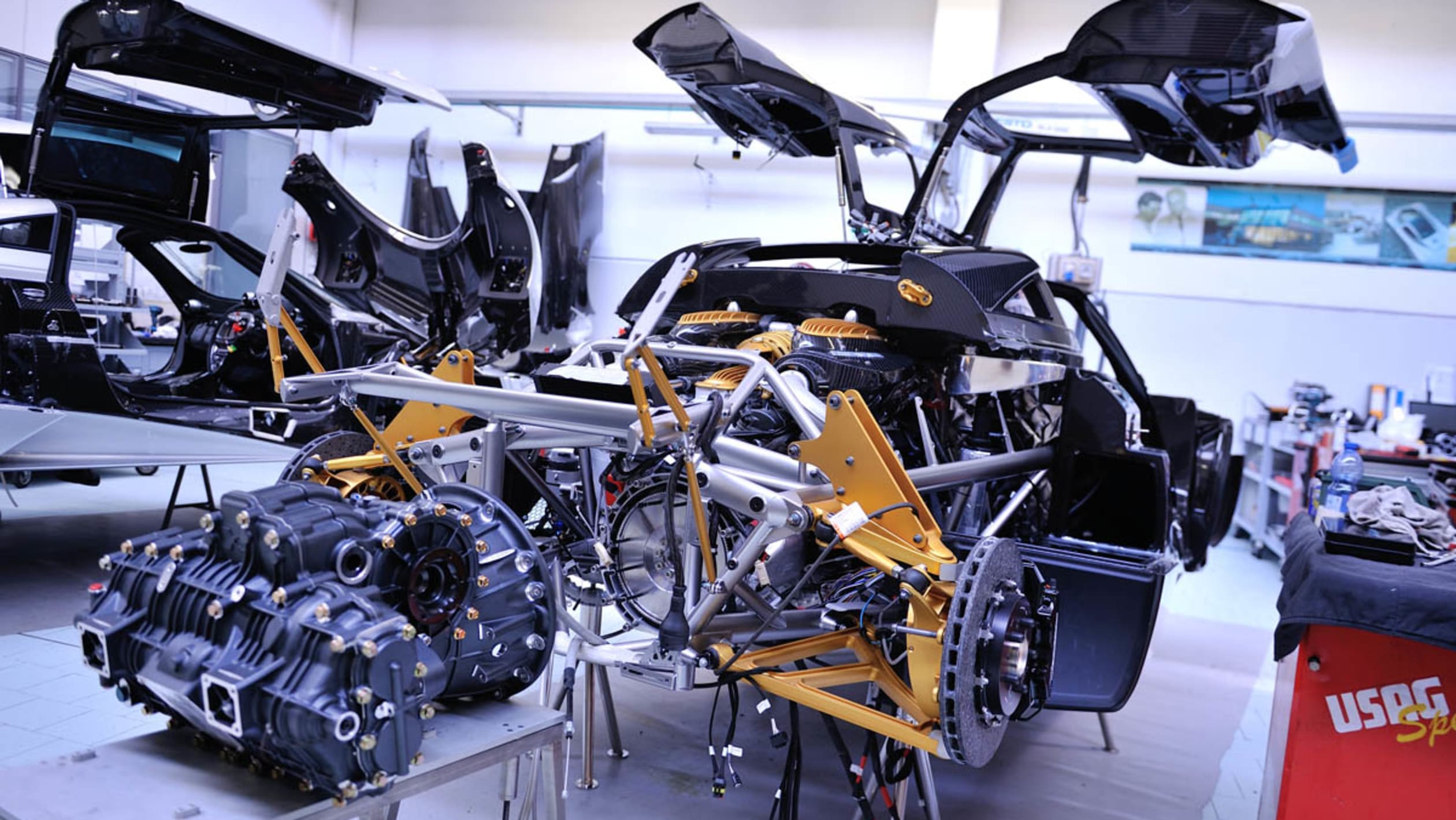 Pagani supercar factory tour video - Pictures | evo