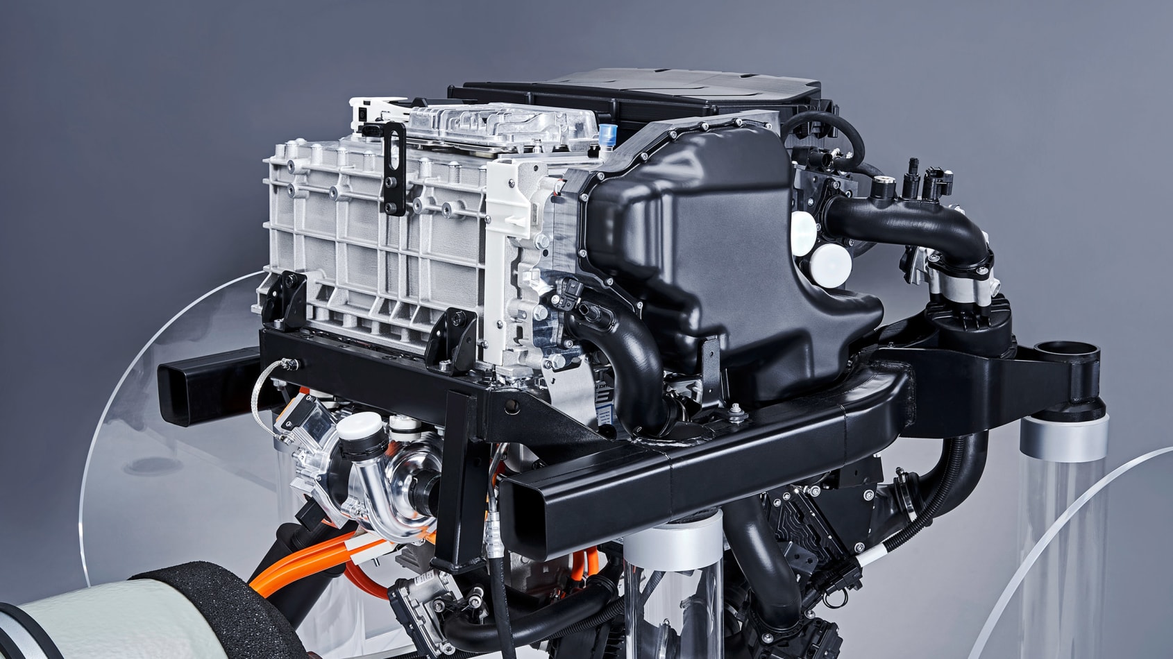 BMW commits to hydrogen fuel-cell tech with iNext - pictures | Evo